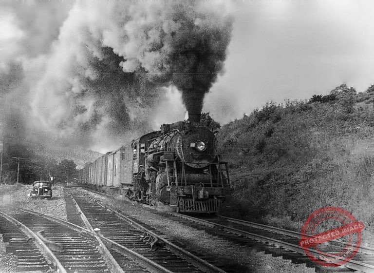 The Victor Zolinsky Collection - The Trackside Photographer