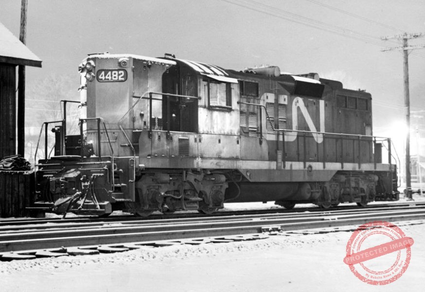 Summers at the Station - The Trackside Photographer